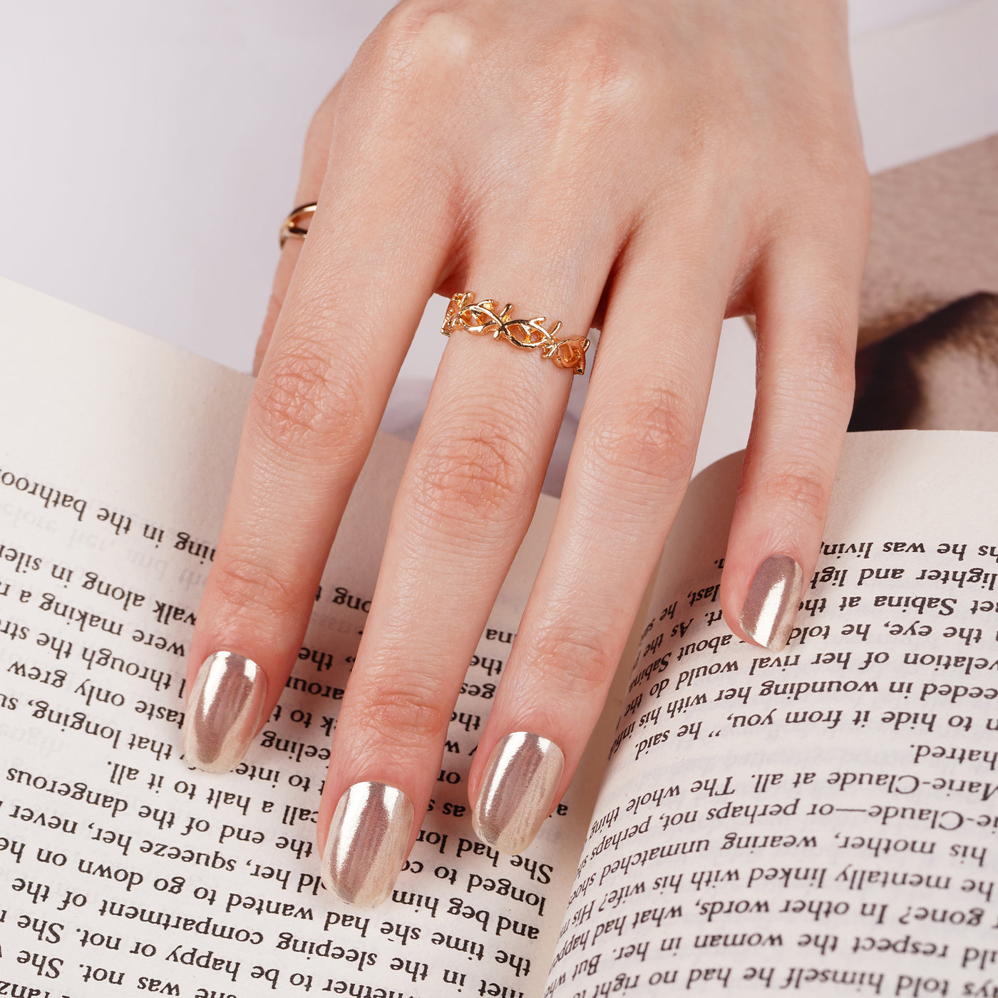 Semi-Clear Gold Glitter Gel Nail Strips | Golden Veil | Danni & Toni