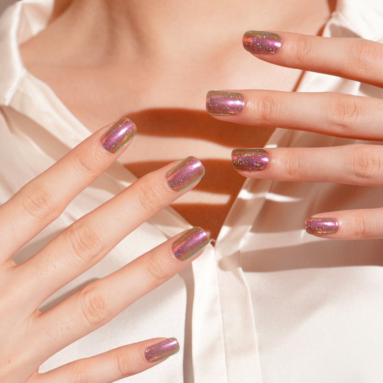 Shimmering Pearl Glow Gel Nail Strips for a Soft, Enchanting Look | Ir